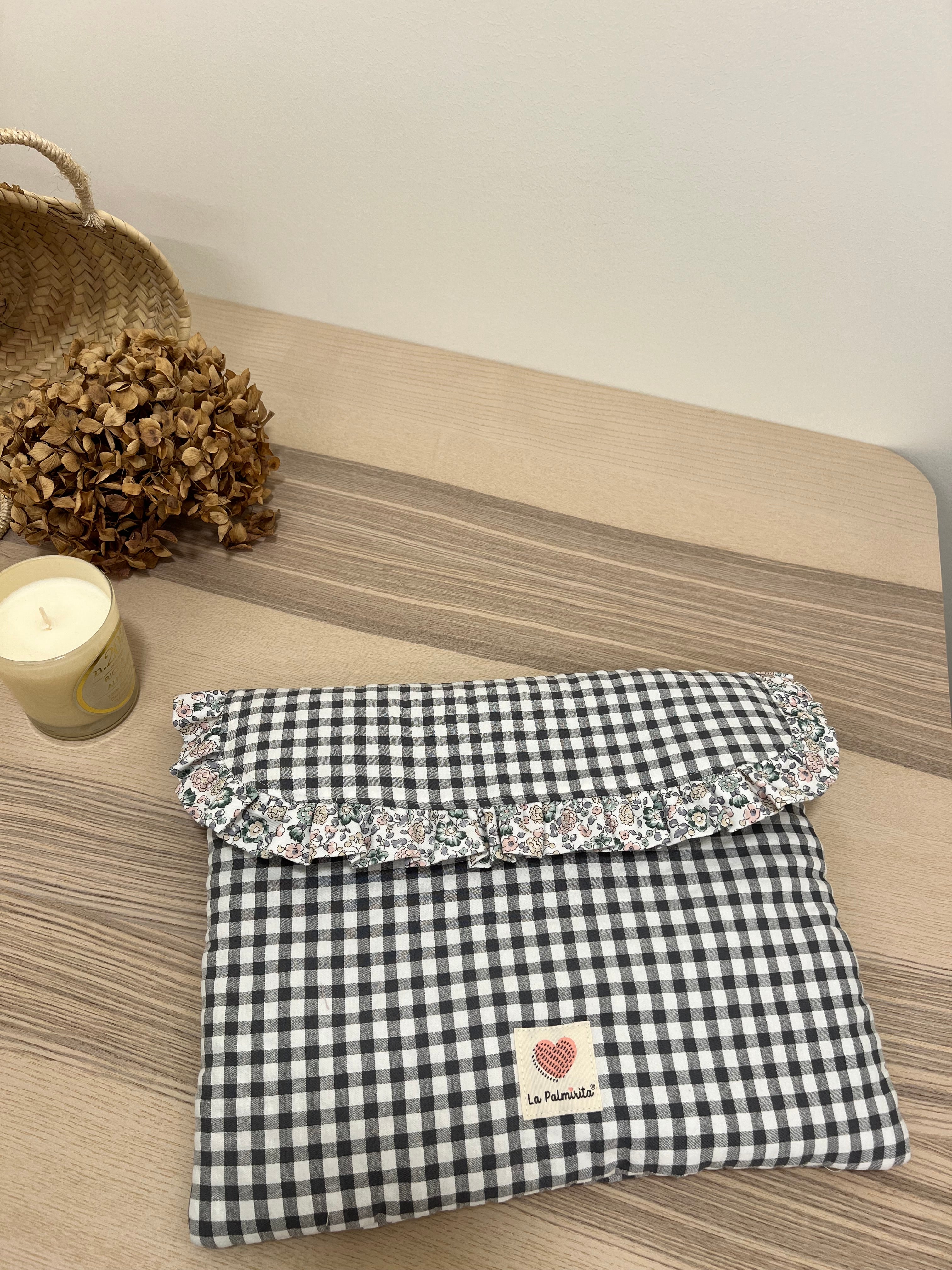 Portadocumentos A4 Vichy ceniza – LAPALMIRITA